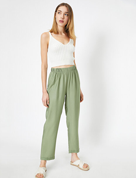 Koton Kadın Rahat Kesim Paça Detaylı Pantolon