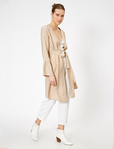 Koton Kadın Beli Kemer Detaylı Trençkot Koton Kadın Beli Kemer Detaylı Trençkot