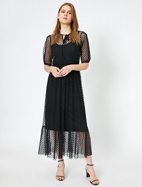Koton Kadın Tül Detaylı Kısa Kollu Maxi Elbise