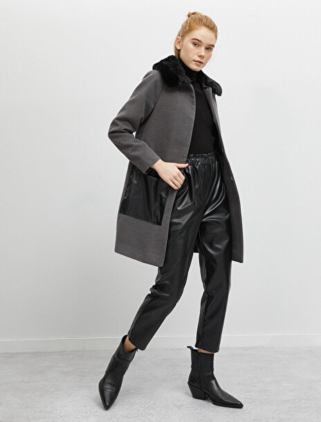 Koton Kadın Yakası Suni Kürklü Kaban