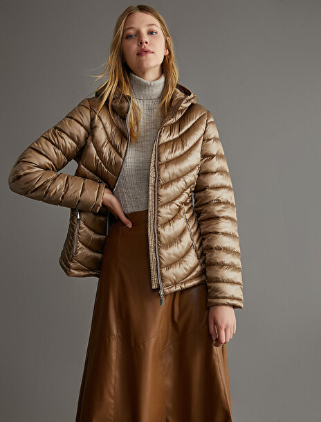 Koton Kadın Kapüşonlu Şişme Mont