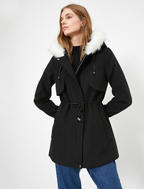 Koton Kadın Suni Kürk Detaylı Kaban