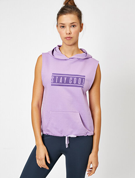 Koton Kadın Kapüşonlu Kanguru Cepli Baskılı Sweatshirt