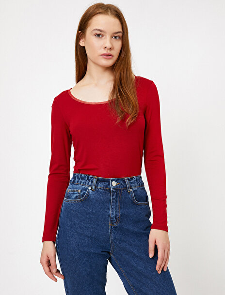 Koton Kadın Oyuk Yaka T-Shirt