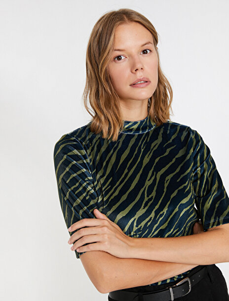 Koton Kadın Zebra Desenli T-Shirt