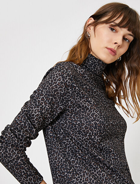 Koton Kadın Leopar Desenli Kazak
