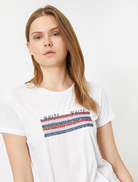 Koton Kadın Bisiklet Yaka Pullu Kısa Kollu Tişört