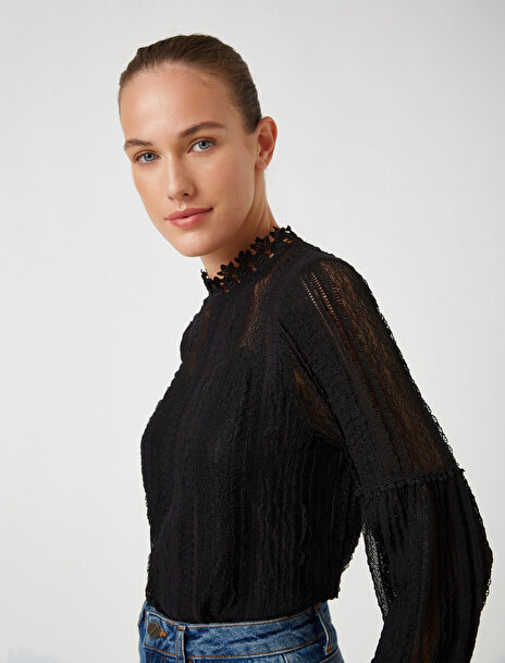 Koton Kadın Pamuklu Uzun Kollu Dantel Tişört