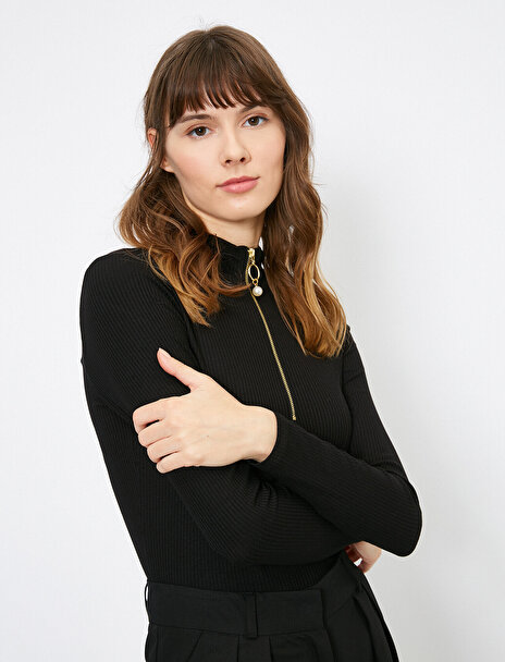 Koton Kadın Fermuar ve İnci Detaylı Uzun Kollu Tişört