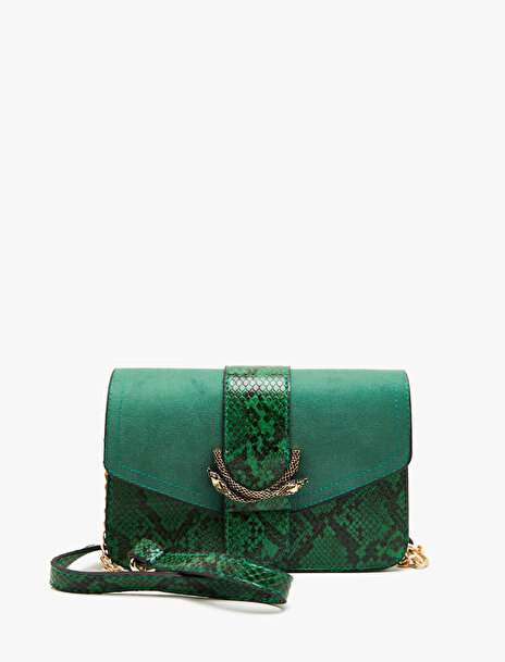 Koton Kadın Yılan Derisi Desenli Çantası