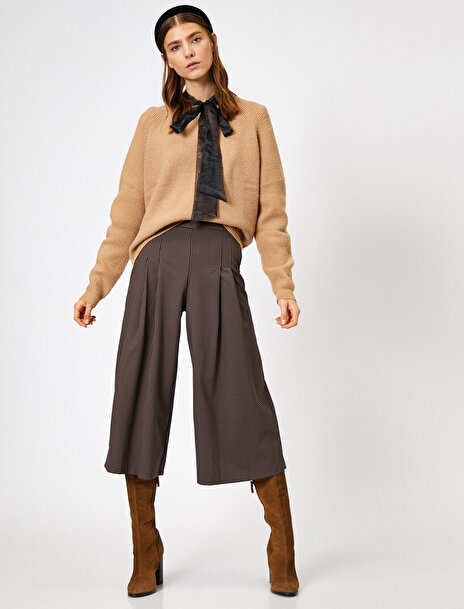 Koton Kadın Kısa Paça Pantolon