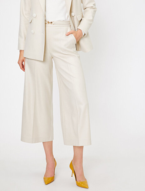 Koton Kadın Kısa Geniş Paça Pantolon