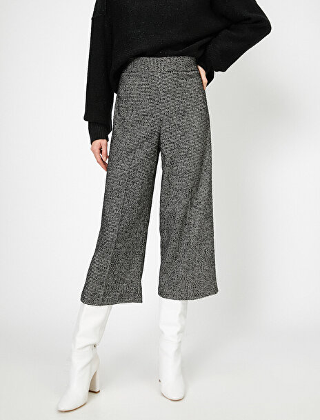 Koton Kadın Kısa Paça Pantolon