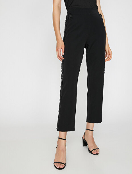 Koton Kadın Püskül Detaylı Pantolon