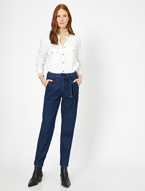 Koton Kadın Mom Jean - Yüksek Bel Rahat Kesim Dar Paça Pantolon