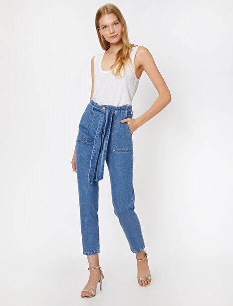 Koton Kadın Mom Jean - Yüksek Bel Rahat Kesim Dar Paça Pantolon