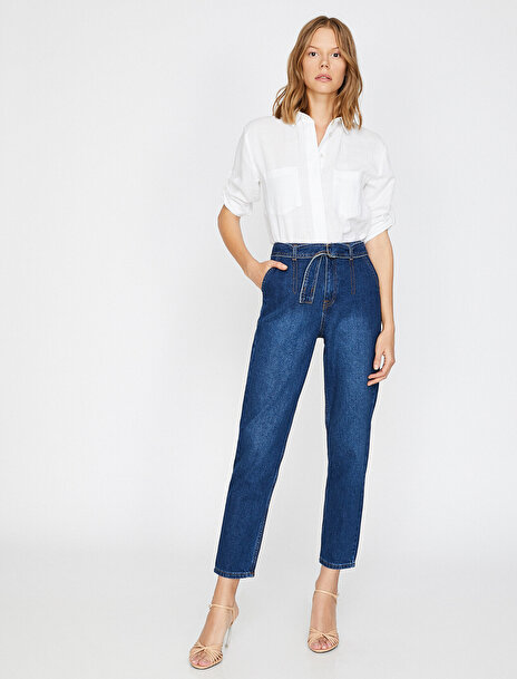 Koton Kadın Mom Jean - Yüksek Bel Rahat Kesim Dar Paça Pantolon