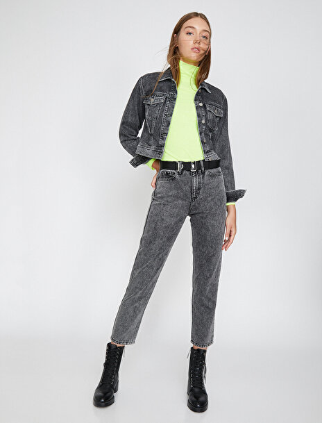 Koton Kadın Mom Jean - Yüksek Bel Rahat Kesim Dar Paça Pantolon