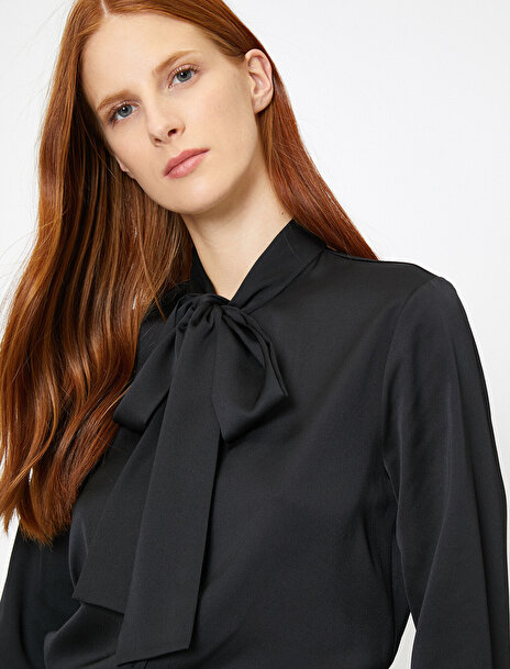 Koton Kadın Fular Yaka Gömlek