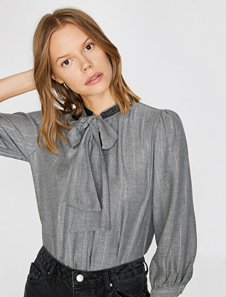 Koton Kadın Fular Yaka Bluz