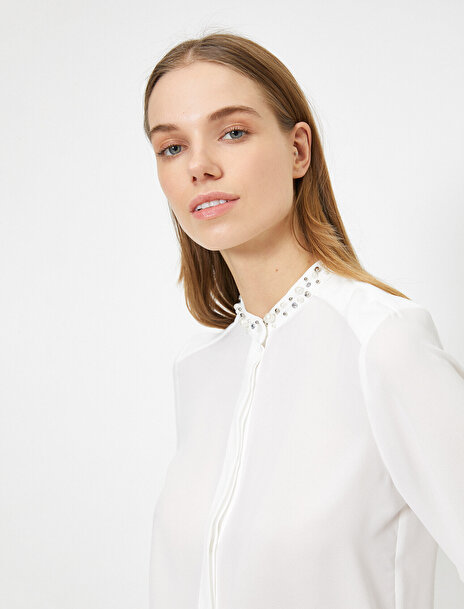 Koton Kadın Boncuk Detaylı Gömlek