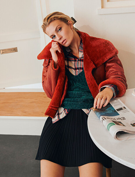 Koton Kadın Skirtly Yours Styled by Melis Ağazat - Pileli Mini Etek Koton Kadın Skirtly Yours Styled by Melis Ağazat - Pileli Mini Etek