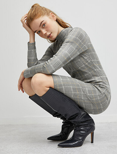 Koton Kadın Ekoseli Dik Yaka Uzun Kollu Standart Kalıp Elbise