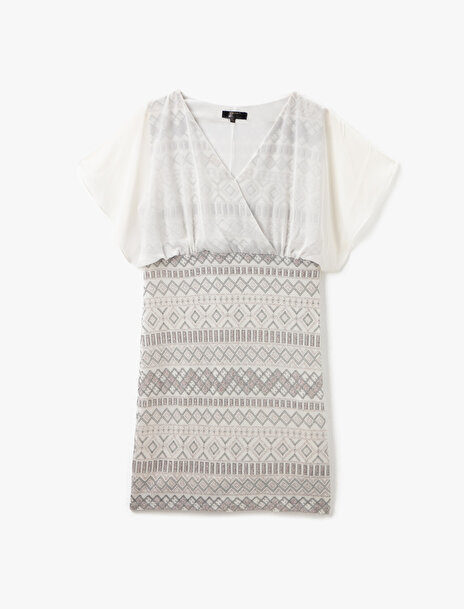 Koton Kadın V Yaka Kısa Kollu Etnik Desenli Midi Elbise