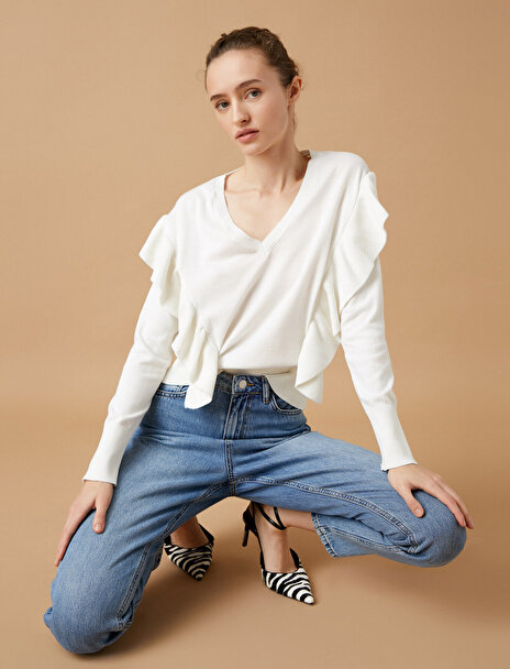 Koton Kadın Fırfır Detaylı Triko Kazak