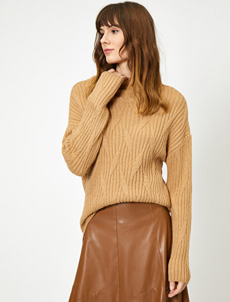 Koton Kadın Örgülü Triko Kazak