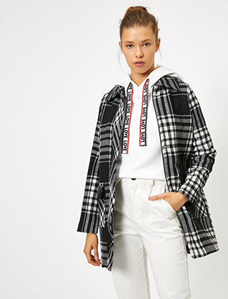 Koton Ole Genç Kız Katlı Yaka Ekoseli Kaban