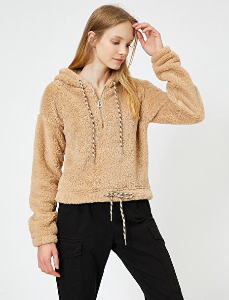 Koton Kadın Kapüşonlu Peluş Sweatshirt Koton Kadın Kapüşonlu Peluş Sweatshirt