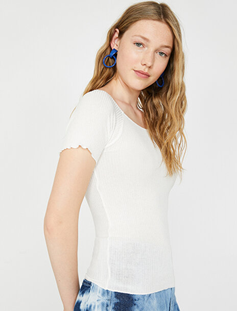 Koton Ole Genç Kız Oyuk Yaka T-Shirt