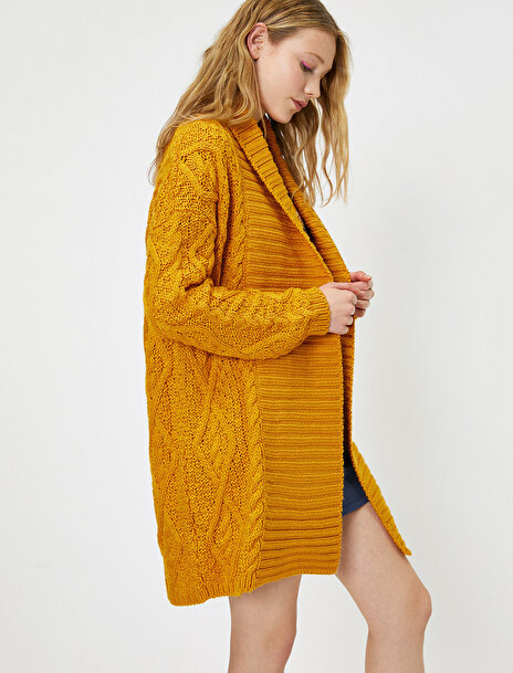 Koton Kadın Örgülü Triko Hırka