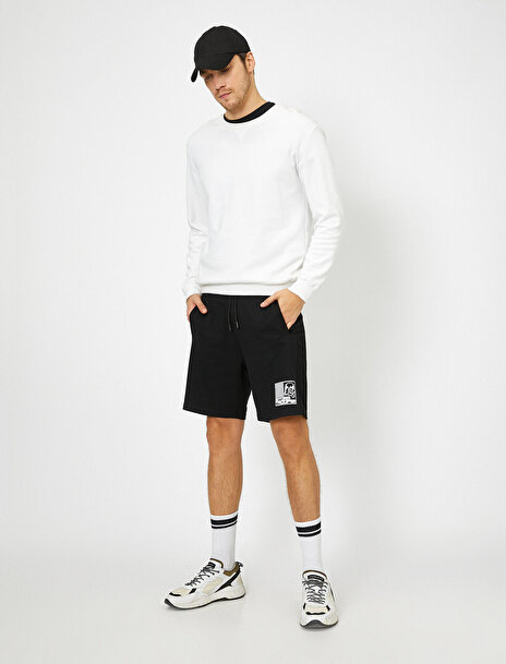 Koton Erkek Star Wars Lisanslı Cep Detaylı Şort