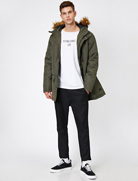 Koton Erkek Kapüşonlu Şişme Kaban Koton Erkek Kapüşonlu Şişme Kaban