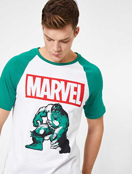 Koton Erkek Marvel Lisanslı Baskılı  T-Shirt