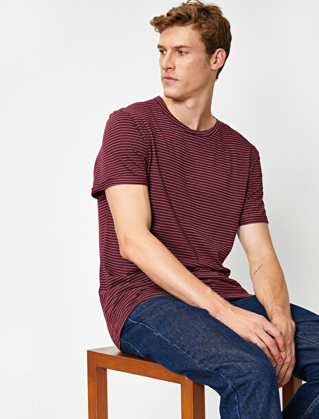 Koton Erkek Çizgili Kısa Kollu Basic Tişört