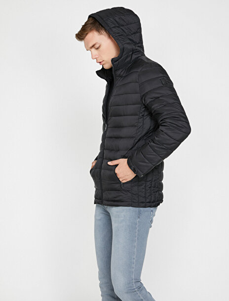 Koton Erkek Kapüşonlu Mont