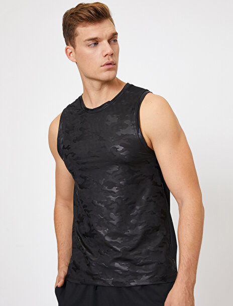 Koton Erkek Kamuflaj Desenli Atlet