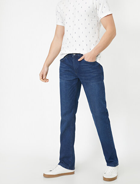Koton Erkek Robert Regular Fit Jean Pantolon Koton Erkek Robert Regular Fit Jean Pantolon