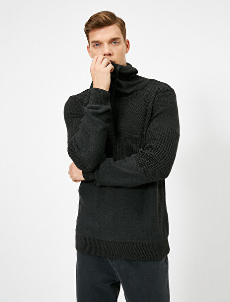 Koton Erkek Yüksek Yaka Triko Kazak