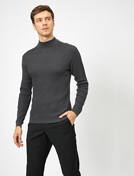 Koton Erkek Yüksek Yaka Triko Kazak