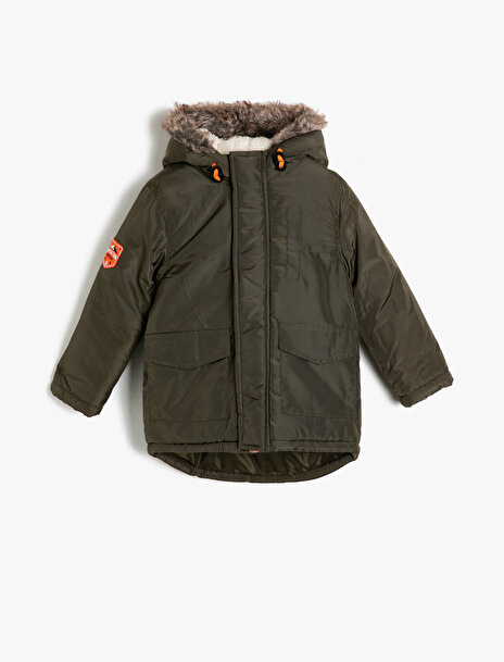 Koton Erkek Çocuk Suni Kürk Detaylı Kaban