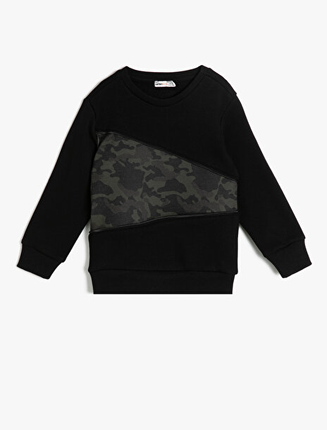 Koton Erkek Çocuk Kamuflaj Detaylı Sweatshirt