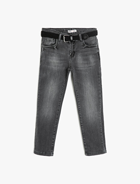 Koton Erkek Çocuk Kemer Detaylı Jean Pantolon Koton Erkek Çocuk Kemer Detaylı Jean Pantolon