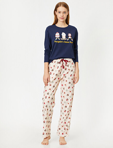 Koton Kadın Yılbaşı Temalı Yazılı Baskılı Pijama Takımı