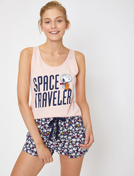 Koton Kadın Snoopy Lisanslı Baskılı Pijama Seti Koton Kadın Snoopy Lisanslı Baskılı Pijama Seti