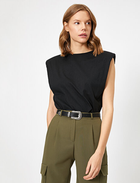 Koton Kadın Bisiklet Yaka Vatkalı Tişört