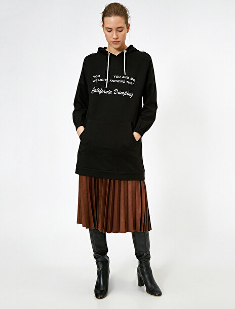 Koton Kadın Kapüşonlu Yazı Baskılı Uzun Sweatshirt